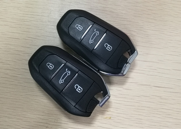 CE0682 Keyless Entry Fob / Peugeot Remote Key 2011DJ1873 433 MHZ With ...