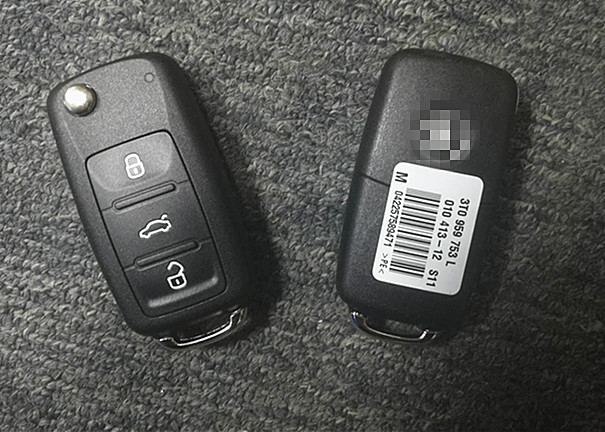 Skoda Car Remote Key 3T0 837 202 L Frequency 433 3 buttons Smart Car Key